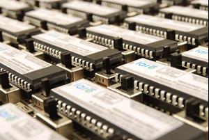 What is an Embedded System? Definition, Examples, Types & Development ...