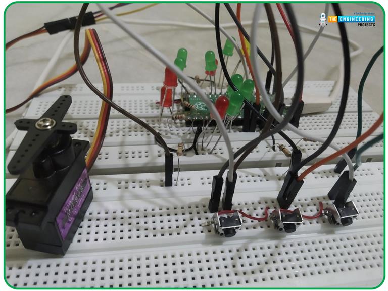 Interfacing Servo Motor with Raspberry Pi Pico using MicroPython - The ...